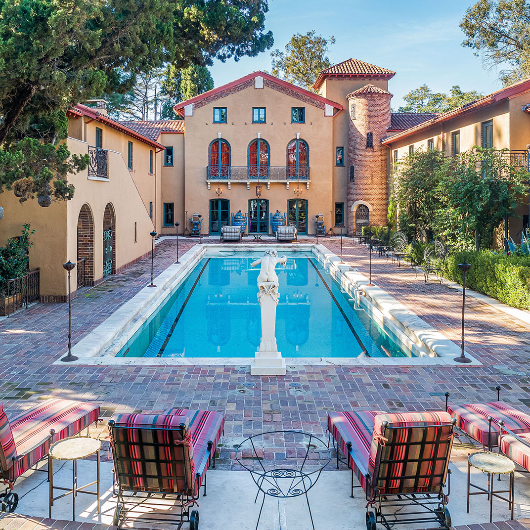 The Paramour Estate Is a Roaring Success — by Tablet Hotels